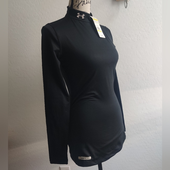 Under Armour | Tops | Under Armour Black Turtleneck Long Sleeve ...